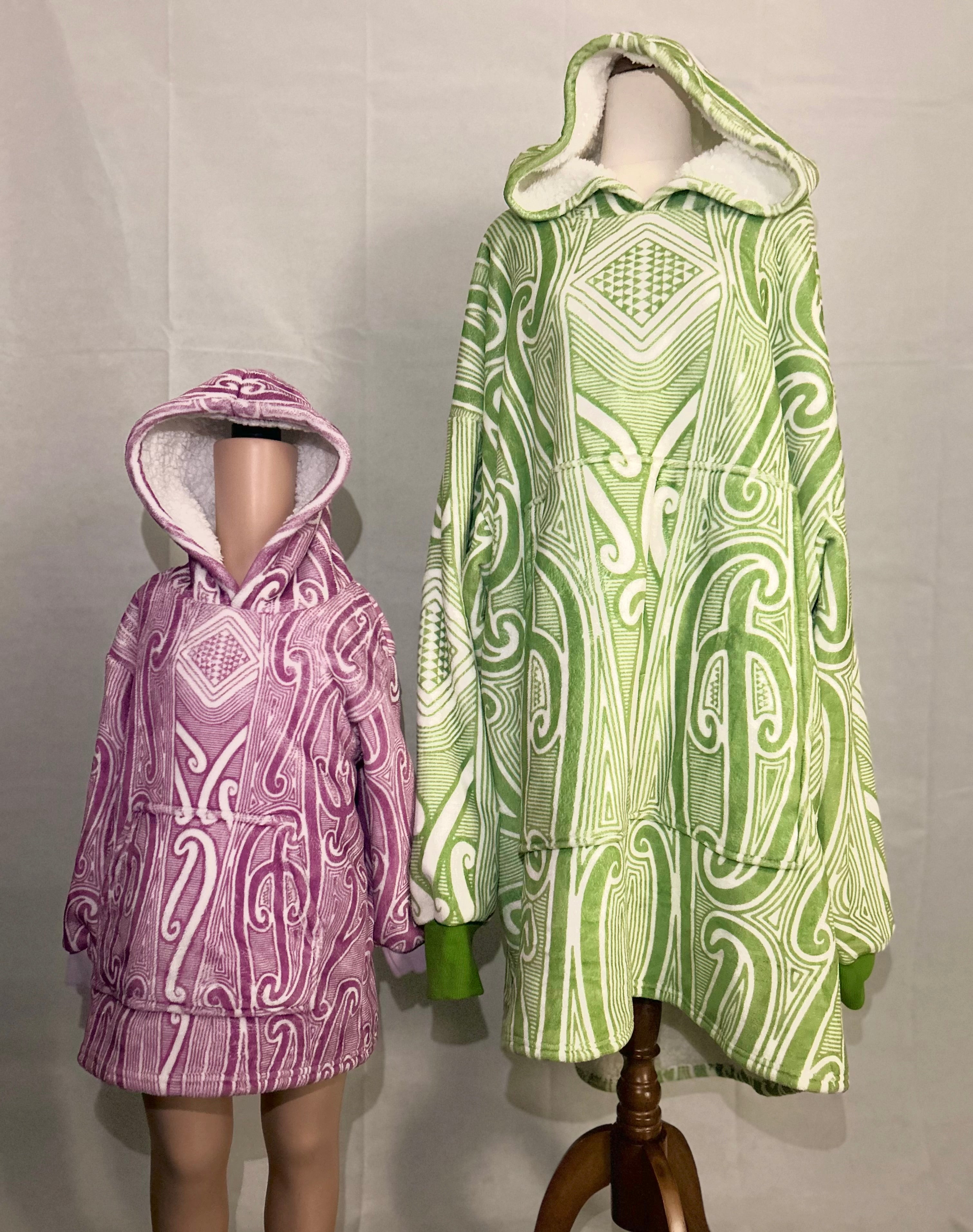 Te Ara Hoodie – Te Ara Māori Limited